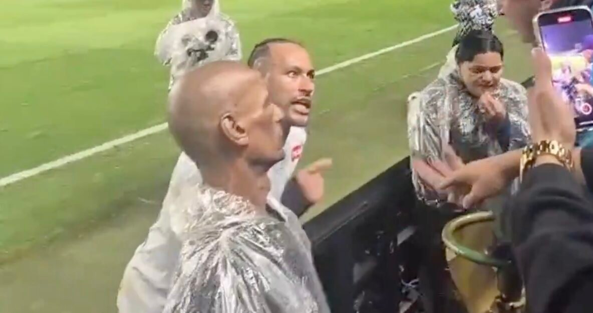 Neymar clashes with fan after ghost goal and Santos meltdown - Watch